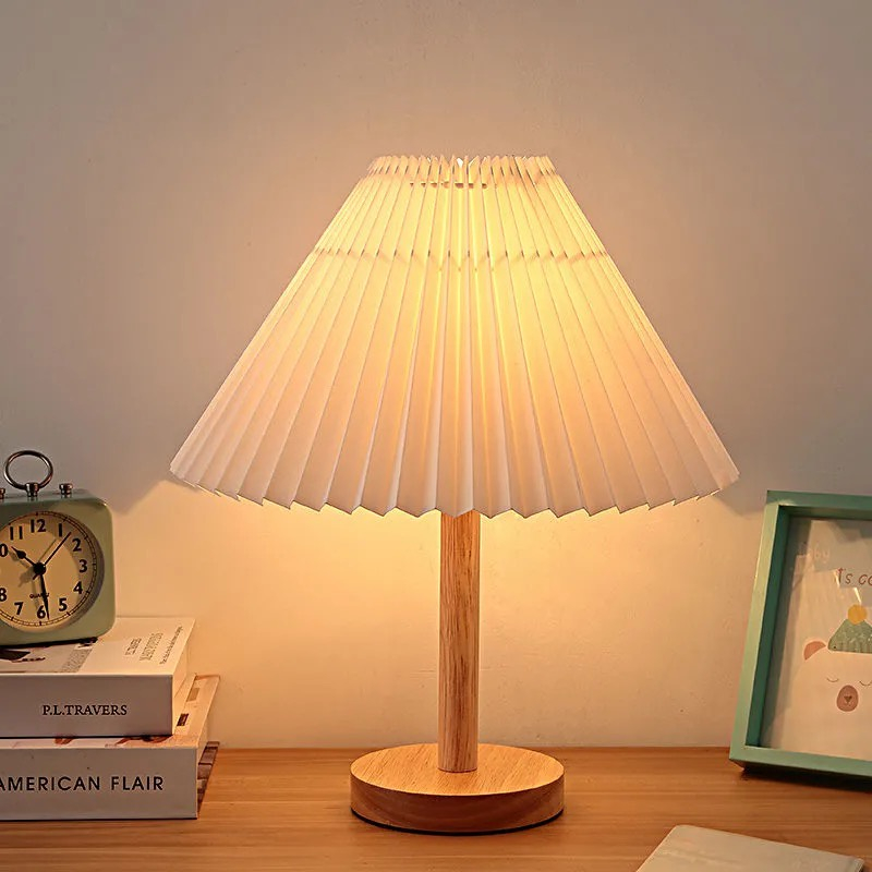 Jual Lampu Meja Minimalis Lampu Tidur Meja Korean Retro Pleated Vintage ...