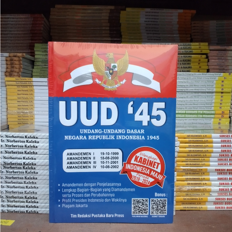 Jual Buku Uud 1945 Dan Amandemen Dilengkapi Kabinet Indonesia Maju 2019 2024 Shopee Indonesia 