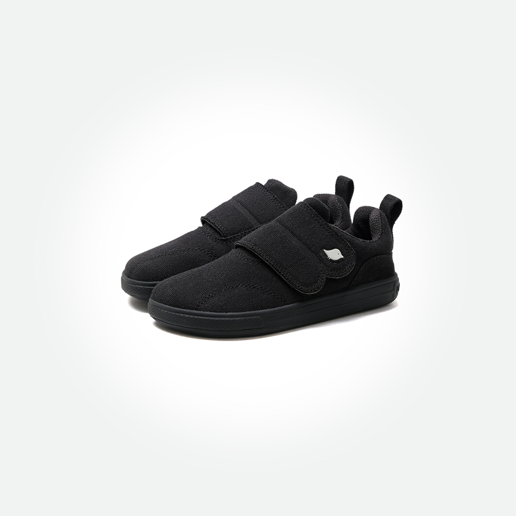 Jual PYOPP - Badii Barefoot Sneakers - Black On Black | Shopee Indonesia