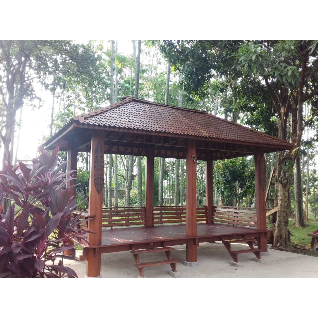 Jual Gazebo Ukuran 4x2 Meter Tiang Model Segi 8 Atap Sirap Kayu Ulin ...