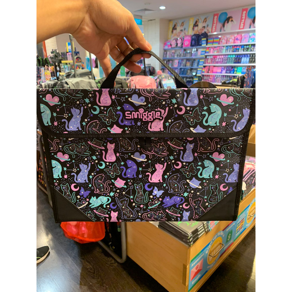 Jual SMIGGLE WILD SIDE FOLIO BAG CAT - TAS FOLIO SMIGGLE | Shopee Indonesia