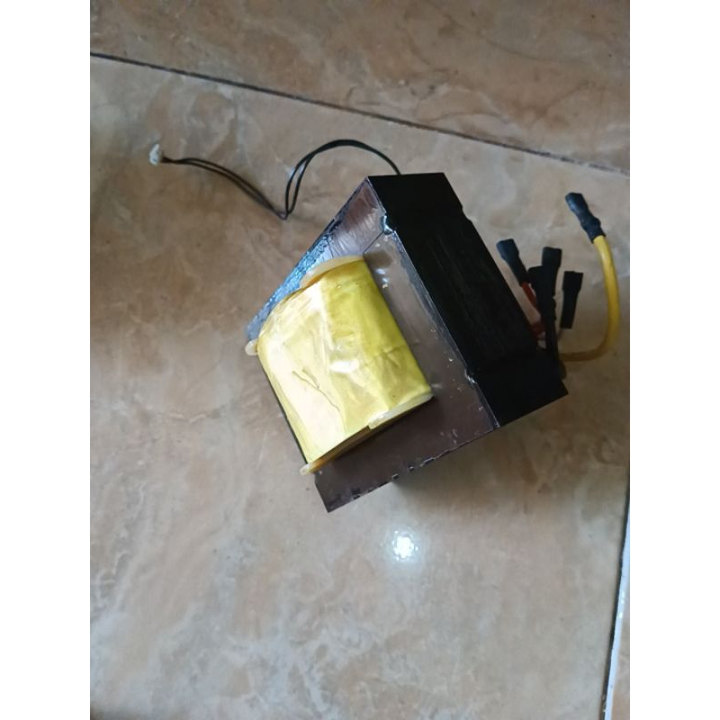 Jual TRAFO Ex Ups Bx1100Ci Apc 110V 220V Ac Input | Shopee Indonesia