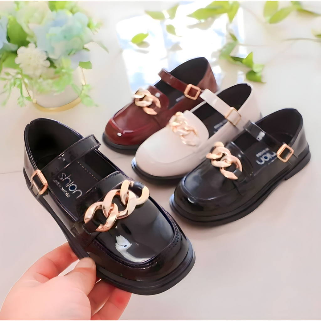 Jual Sepatu Anak Perempuan Cantik Motif Rantai Imut Sepatu Sekolah Anak ...