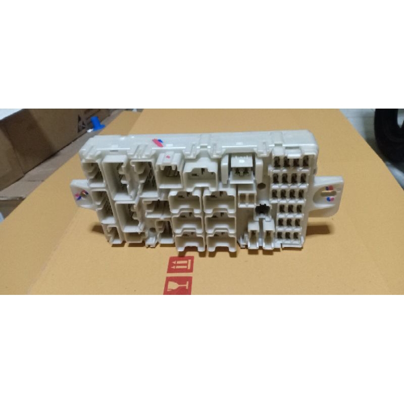 Jual Fuse box sekring / box sikring cabin / BCM / mitsubishi xpander ...