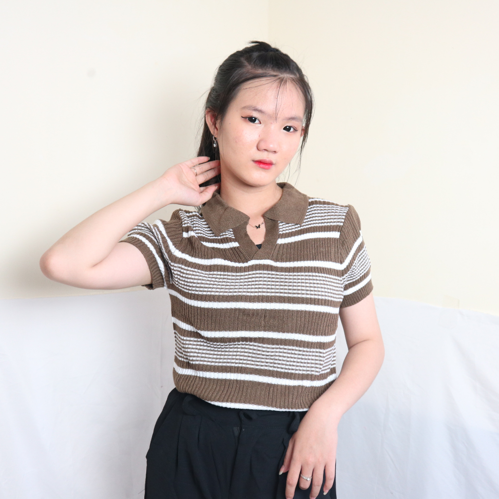 Jual PREMIUM-Atasan Kerah polo Rajut / Korean Kaos Kra Salur Vneck / T-Shirt Atasan Wanita ...
