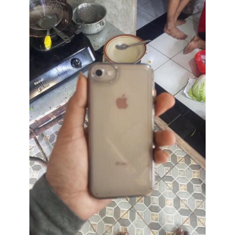 Jual iPhone 8 64 smatrfren only | Shopee Indonesia