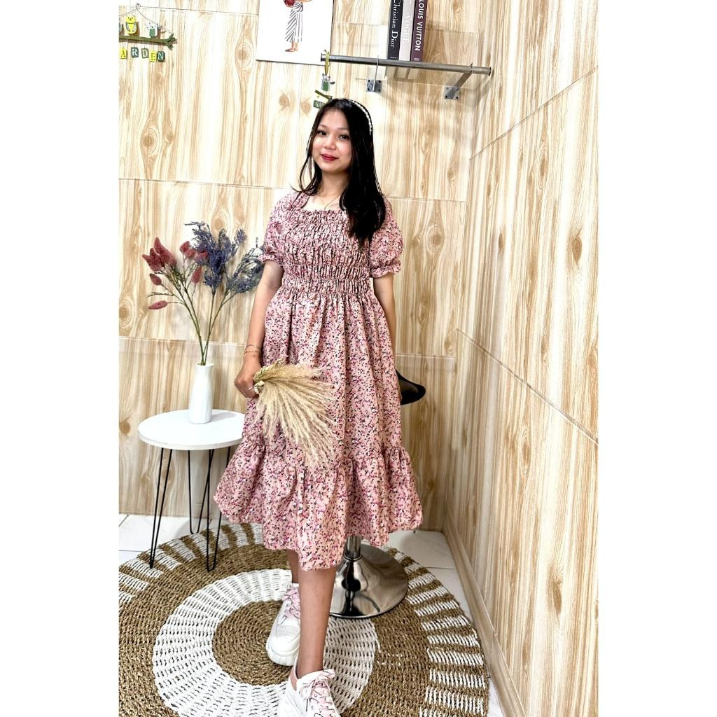 Jual SMOCKED DRESS / Gaun musim panas kasual baru Lengan pendek smocked ...