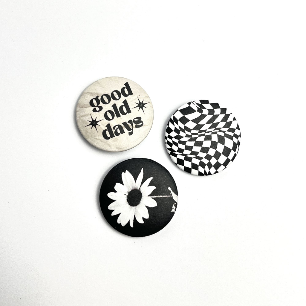 Jual Pin Aesthetic | Aksesoris Tas 3 pcs - goodolddays | Shopee Indonesia