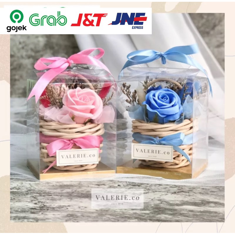 Jual FLOWER IN BOX BLOOM BOX CONGRATULATION GIFTS KADO WEDDING HADIAH ...