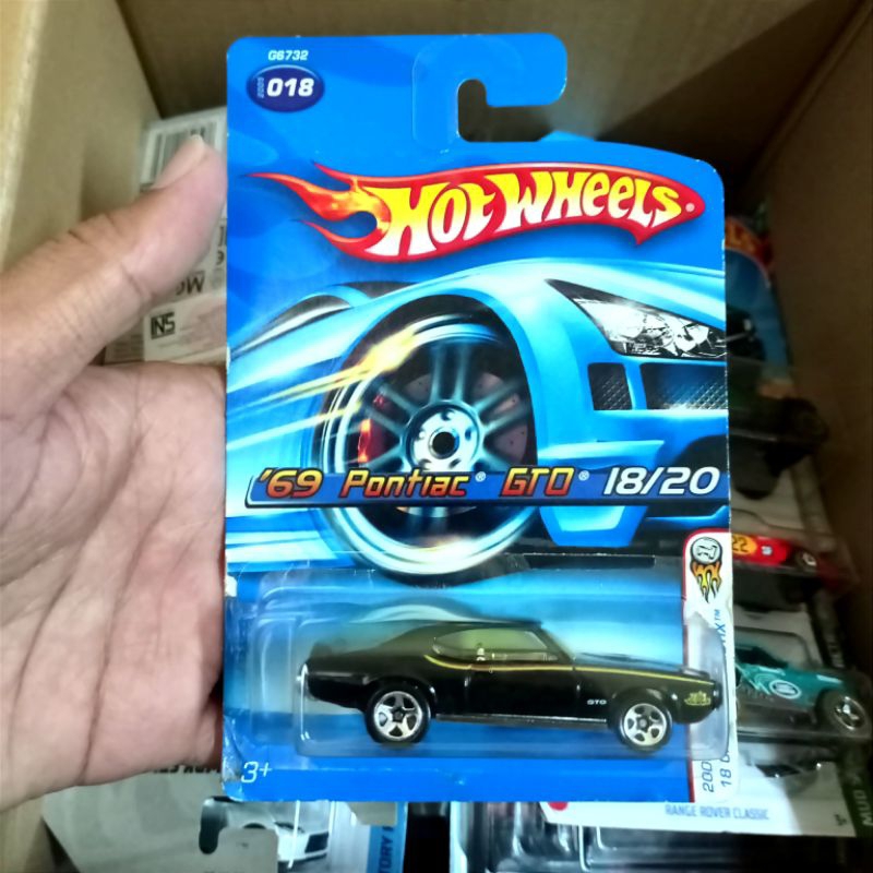 Jual HOT WHEELS 69 PONTIAC GTO BLUE CARD | Shopee Indonesia