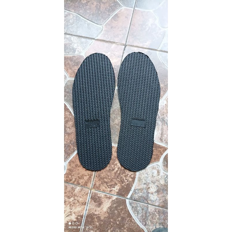 Jual outsole sepatu atau pengganti alas sandal bahan karet | Shopee ...