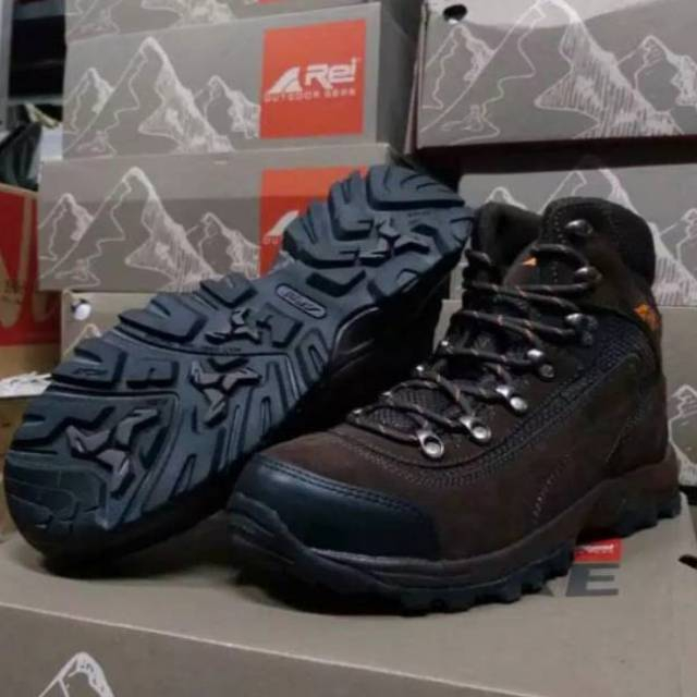 Jual Sepatu Trekking Hiking Pria Rei Kagera Arei Outdoorgear Original ...