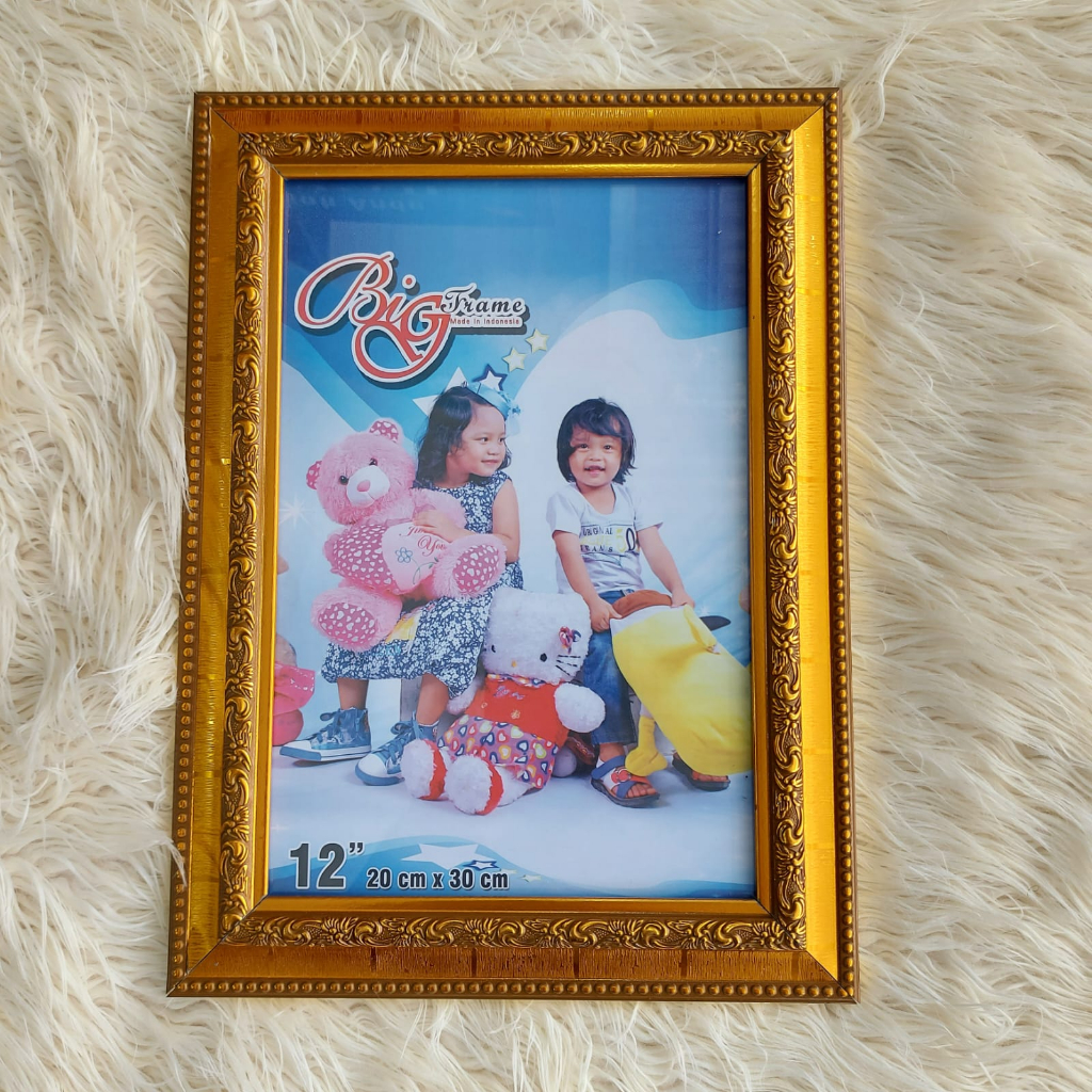 Jual Bingkai 12R gold Ukir 20x30cm ( 8x12 inch) | Shopee Indonesia
