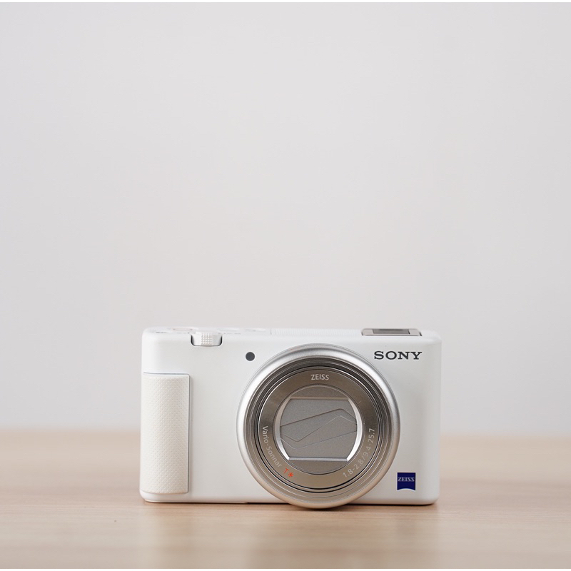 Jual SONY ZV-1 / SONY ZV 1 / SONY ZV1 Digital Compact Camera 4K Video ...