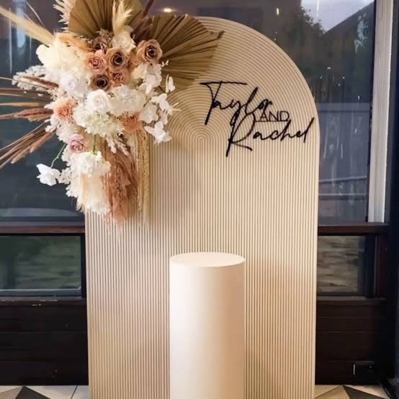 Jual Paket hemat backdrop , meja tabung & nama 1 kata | Shopee Indonesia