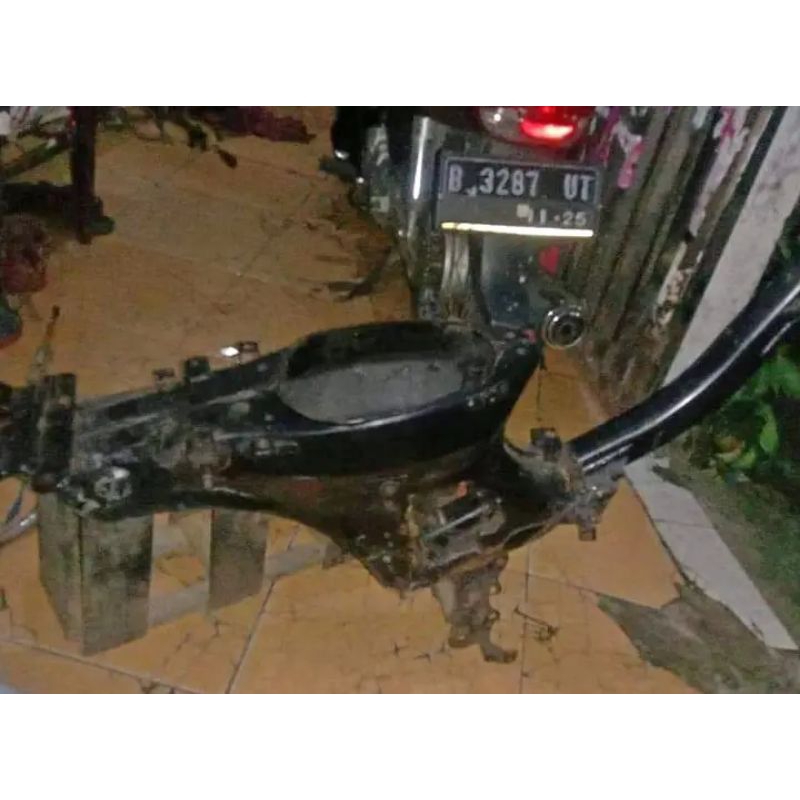 Jual rangka Honda Astrea grand legenda original siap pakai | Shopee ...