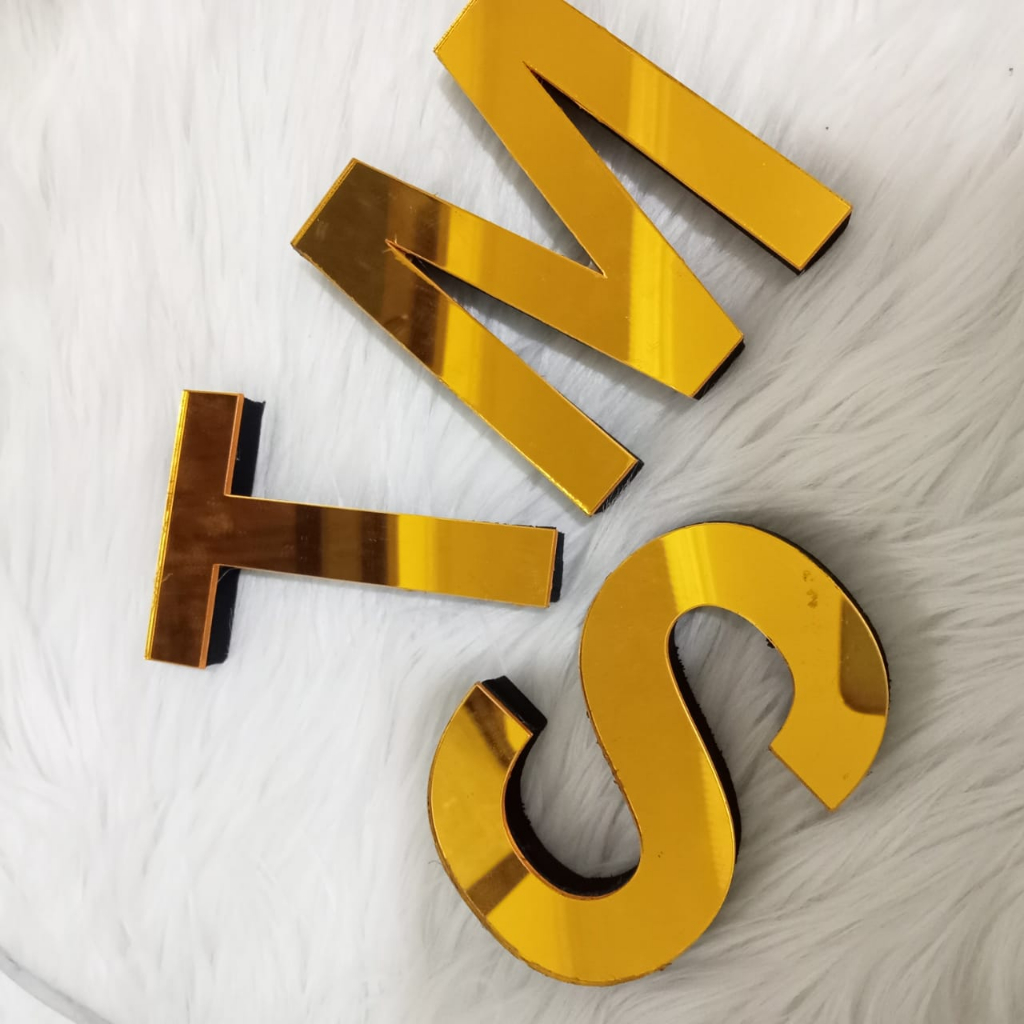 Jual HURUF AKRILIK LAPIS SPON CUSTOM NAMA / LETTER ACRYLIC | Shopee ...