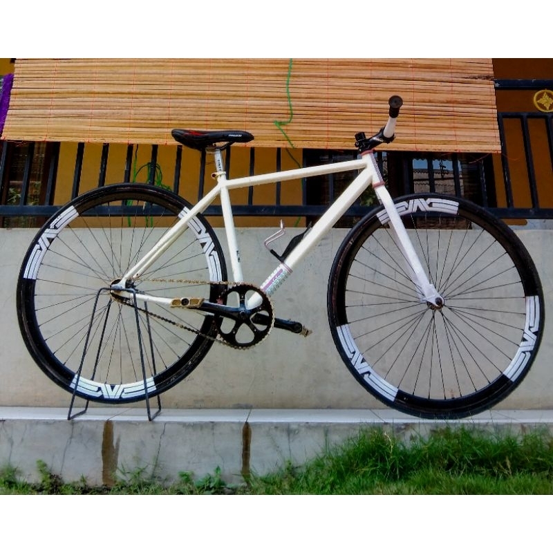 Jual sepeda fixie united soloid 02 | Shopee Indonesia