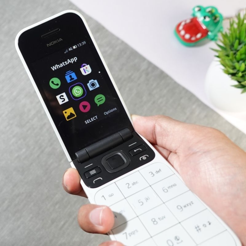 Jual Nokia 2720 Flip 4G Reborn KaiOS | Shopee Indonesia