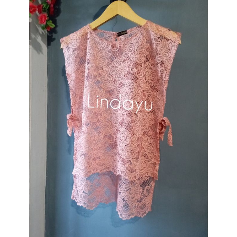 Jual Outer Rompi Tali Brokat Premium / Outer Lace Brokat / Rompi Rajut ...