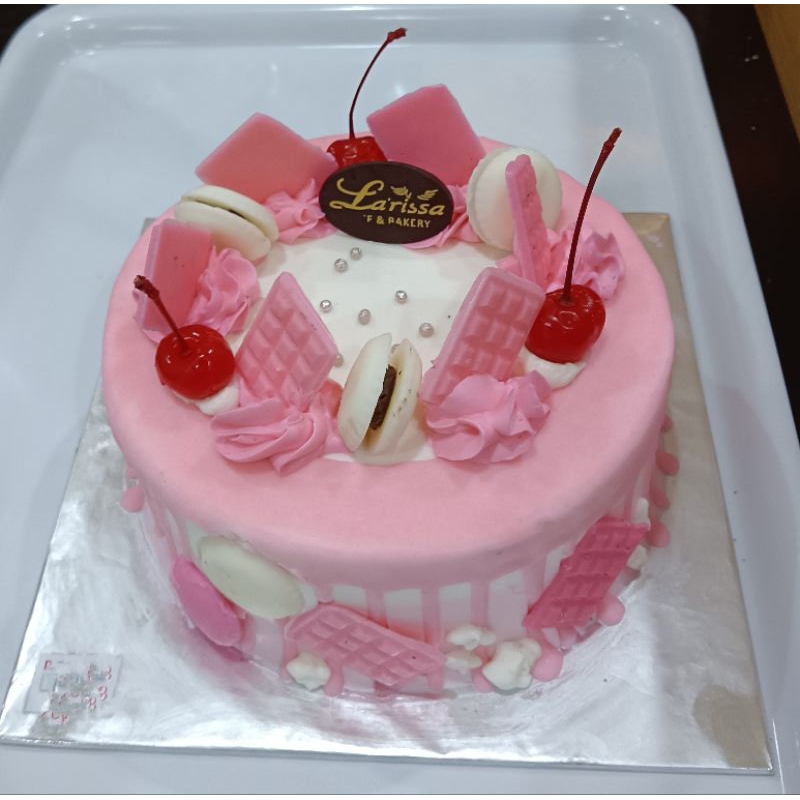 Jual Black forest siram pink - kue tart ultah - cake ultah - birthday ...