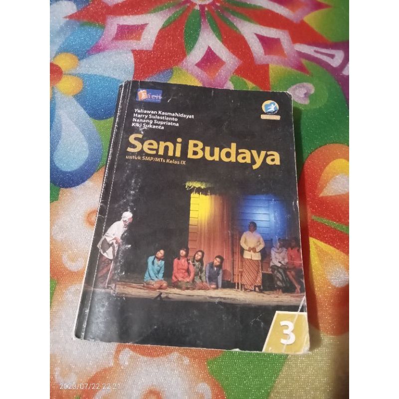 Jual BUKU SENI BUDAYA KELAS 3 SMP PENERBIT FACIL | Shopee Indonesia Jual BUKU SENI BUDAYA KELAS 3 SMP PENERBIT FACIL | Shopee Indonesia