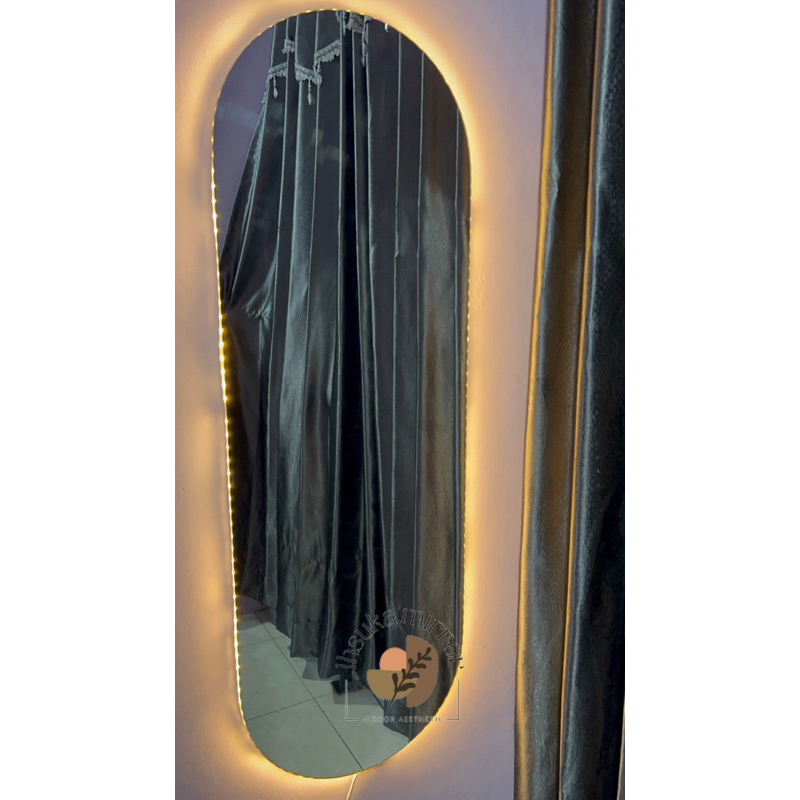 Jual Kaca Cermin LED Oval Aesthetic / WALL MIRROR LED Tempel Tembok ...