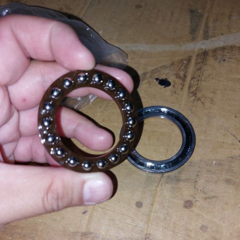 Jual spare part bearing besi model bambu dan model bulat untuk jet ...