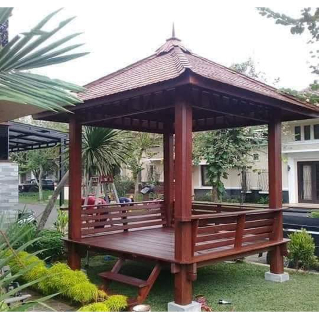 Jual Gazebo Kayu Jati Ukuran 250x250 cm Desain Tiang Persegi Atap Sirap ...