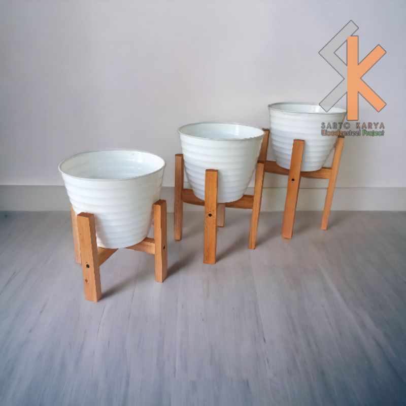 Jual Standing Pot Kayu Minimalis / Pot Planter | Shopee Indonesia