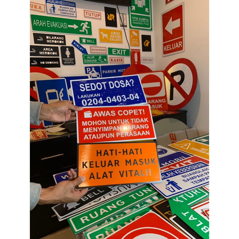 Jual SIGN TANDA ARAH PETUNJUK PAJANGAN KAMAR BAGUS KONYOL LUCU | Shopee ...