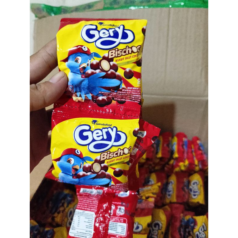 Jual Gery Bischoc Biskuit Salut Cokelat 1 Renceng isi 10 pcs Griya ...