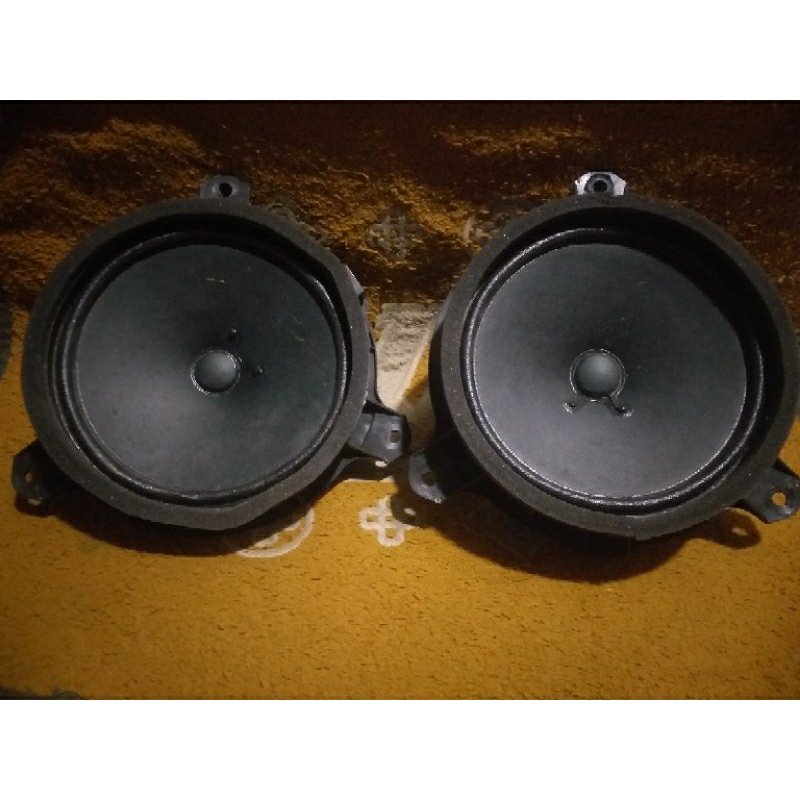 Jual SPEAKER PINTU OEM TOYOTA INNOVA 2012 - 2015 | Shopee Indonesia