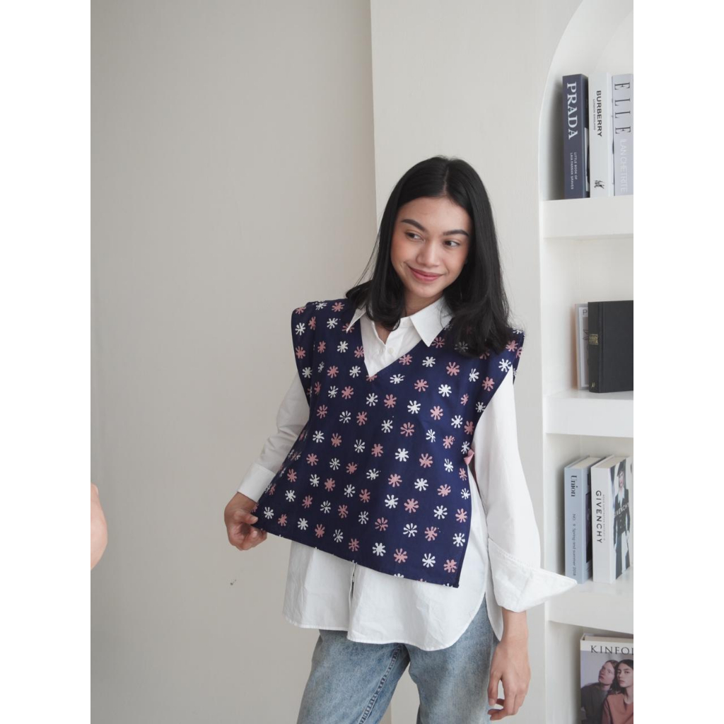 Jual S E I A | ASTER SET COUPLE NAVY VEST KEMEJA BATIK | Shopee Indonesia
