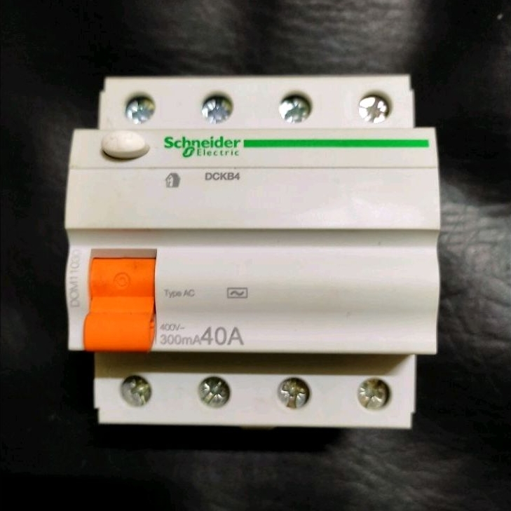 Jual ELCB/ RCCB DOMAE 4p(3P + N) 40a 300ma Schneider electric Original ...