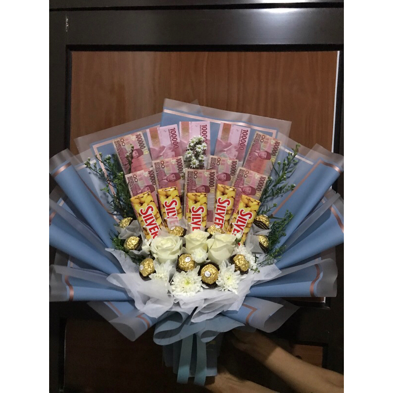 Jual CUSTOM MONEY BUKET +add coklat ferero (dm sebelum co) | Shopee ...