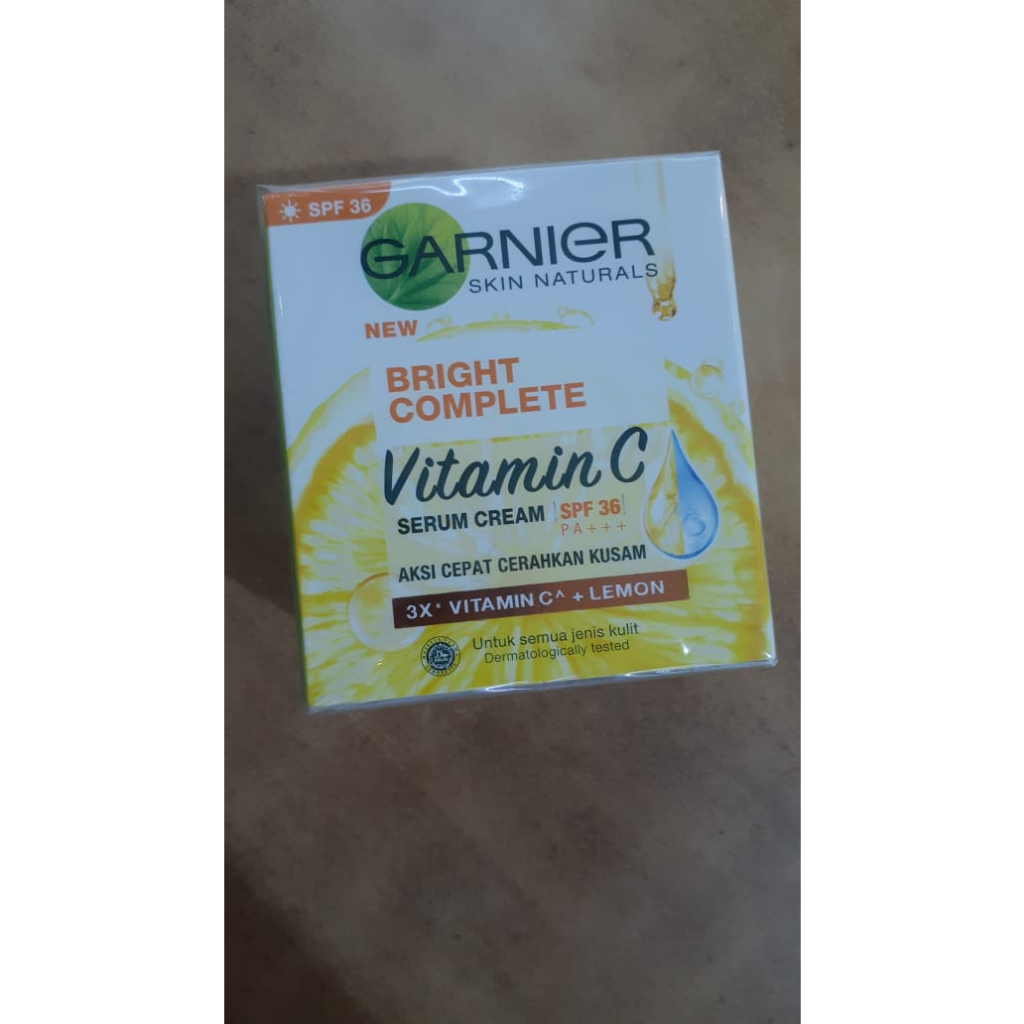 Jual GARNIER NEW BRIGHT COMPLETE VITAMIN C SERUM CREAM SPF 36 PA+++ | Shopee Indonesia