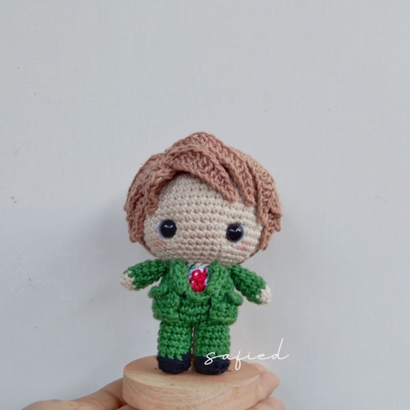 Jual Boneka Rajut Loid SPY x FAMILY / Loid Amigurumi (Boneka Rajut ...