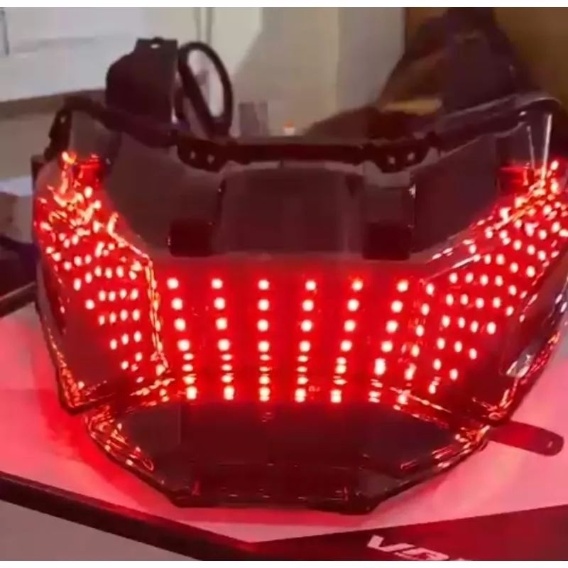 Jual LAMPU STOP BELAKANG VARIO 160 LED RUNNING 3IN1 STOPLAMP TERBARU ...