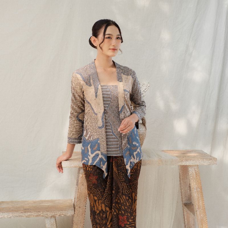 Jual Kebaya Kutubaru Modern Motif Batik Steel Blue | Shopee Indonesia