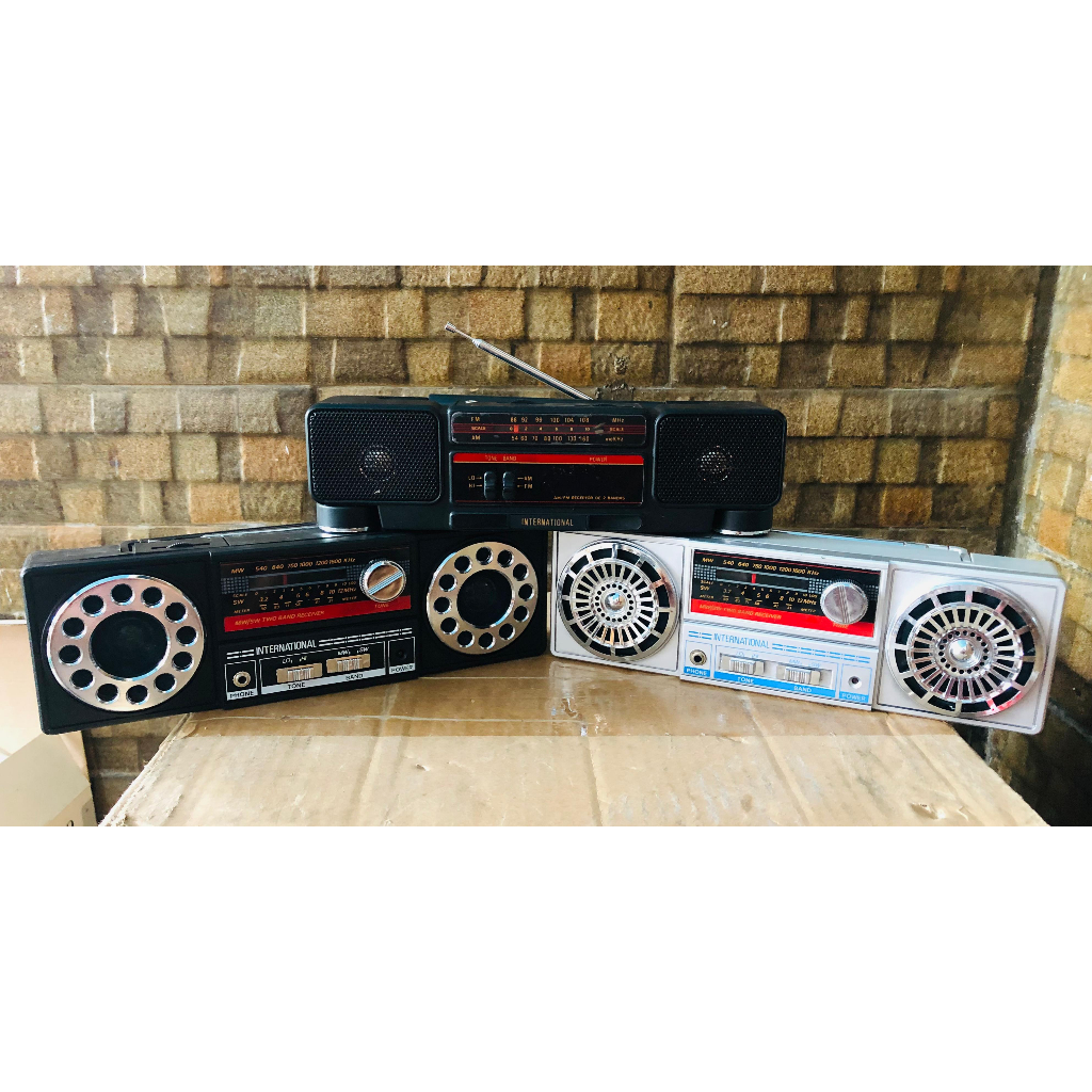 Jual RADIO JADUL PORTABLE RADIO AM FM VINTAGE OLD RADIO UNTUK KOLEKSI ...