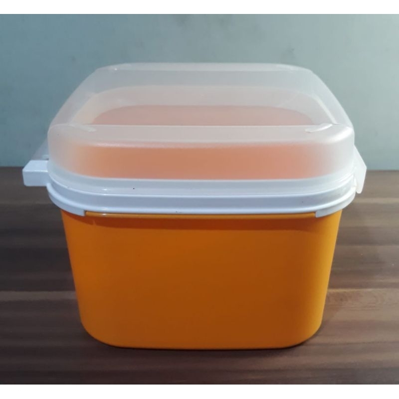 Jual WADAH MULTIFUNGSI / SIGNATURE SQUARE TUPPERWARE 2.6L | Shopee ...