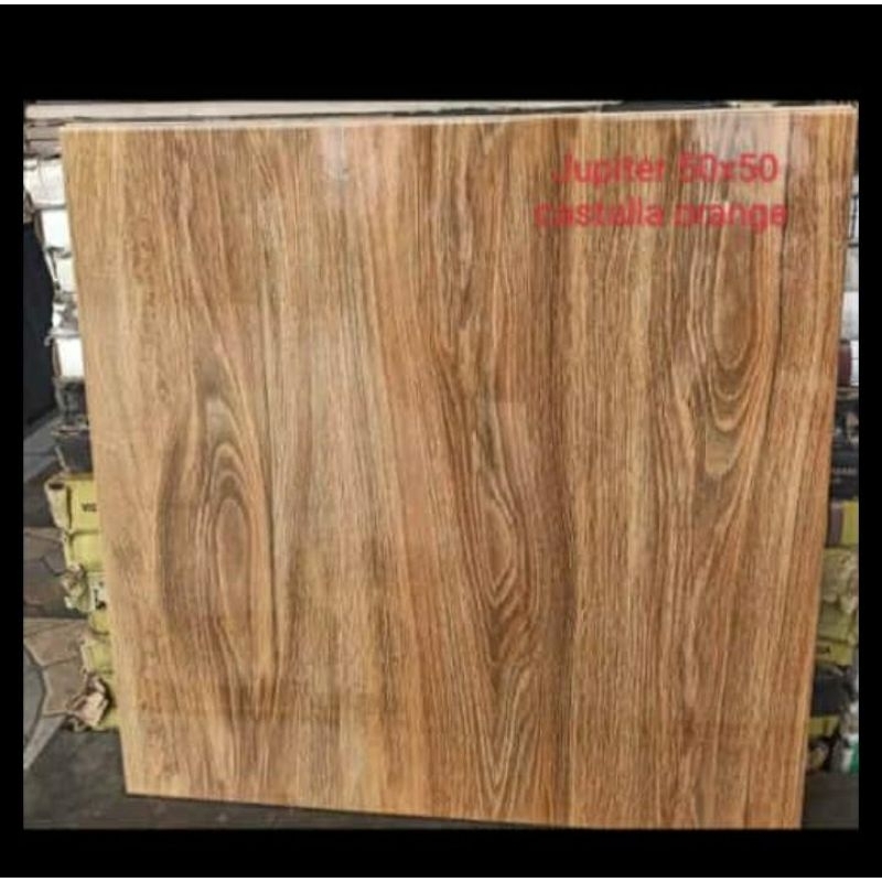Jual Keramik 50x50 motif kayu glossy licin jupiter castalla series | Shopee Indonesia