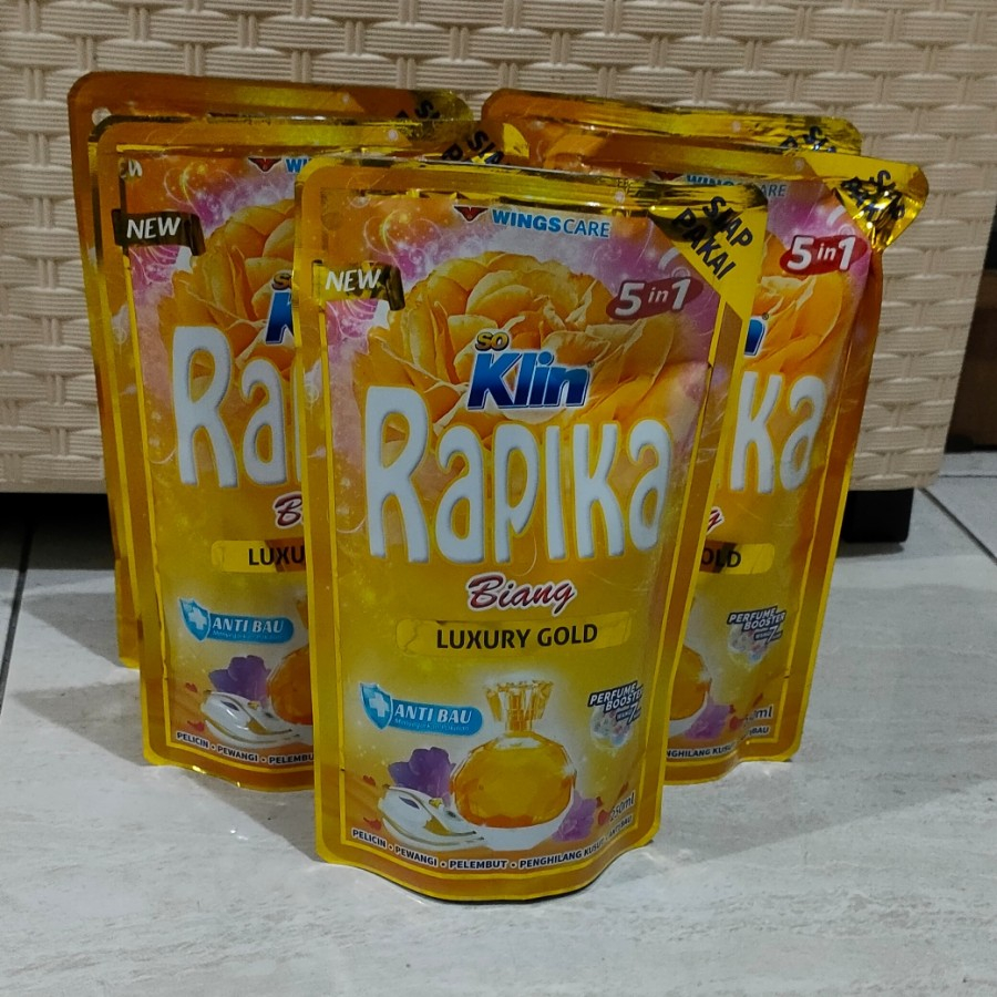 Jual Rapika Biang Pelicin & Pewangi LUXURY GOLD 250 ml | Shopee Indonesia