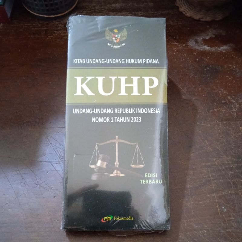 Jual Kitab Undang-Undang Hukum Pidana KUHP Nomor 1 Tahun 2023 Edisi Terbaru | Shopee Indonesia