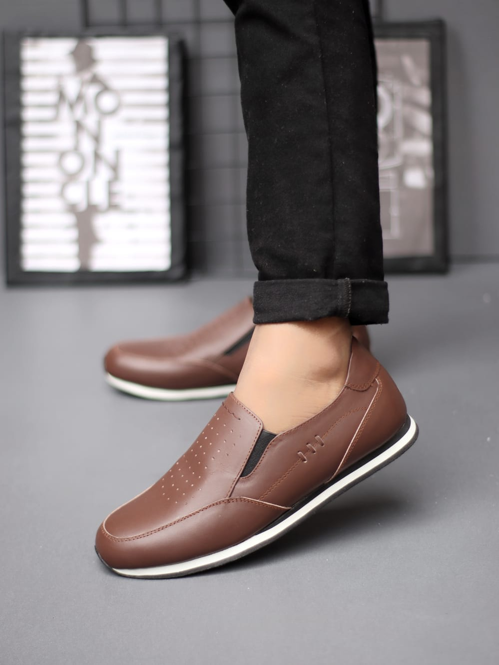 Jual GRANDABLE - Sepatu Sneakers Kulit Pria Santai - Torrao Hitam ...