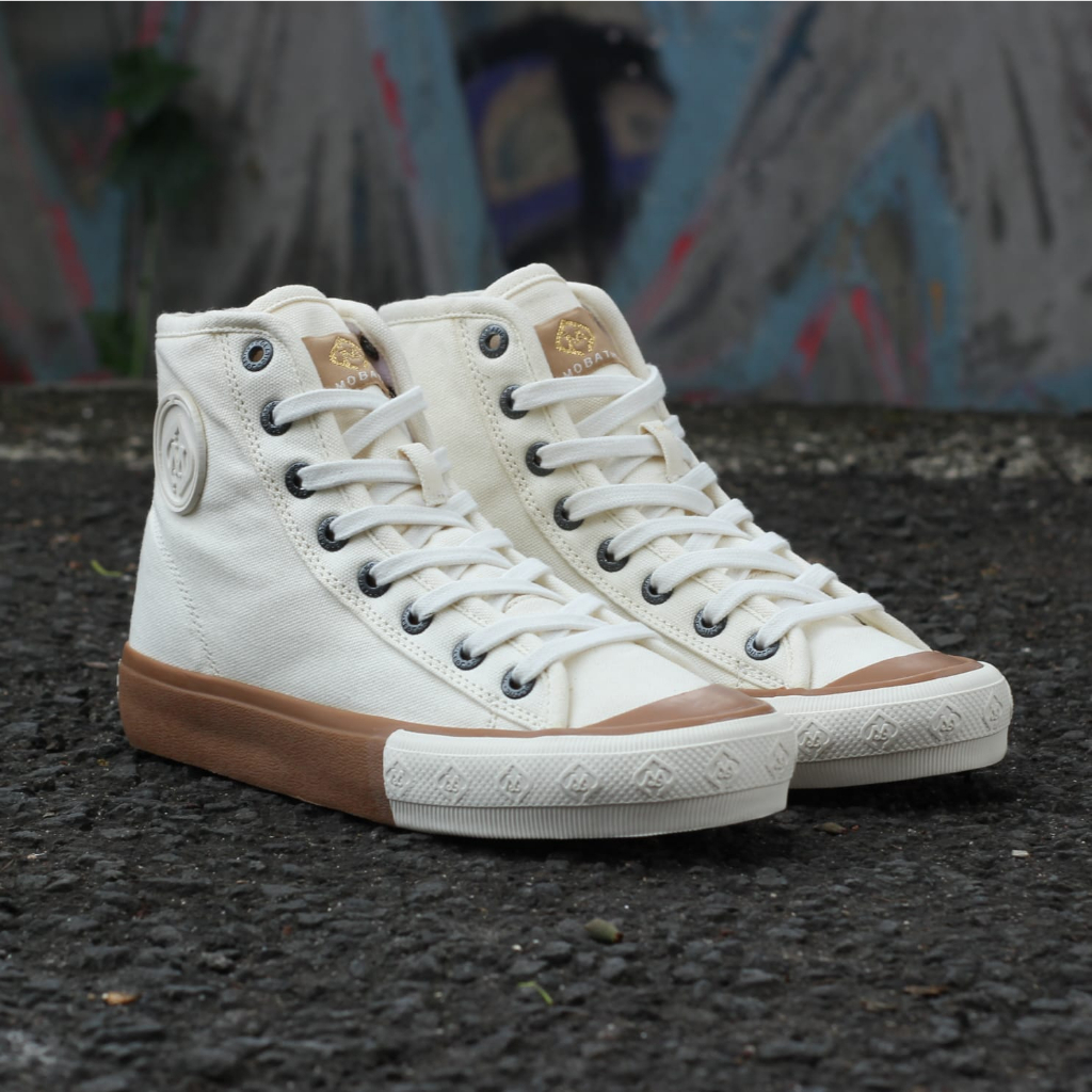 Jual Sepatu Sneakers Mobatic Passion High Off White Terbaru Made in ...