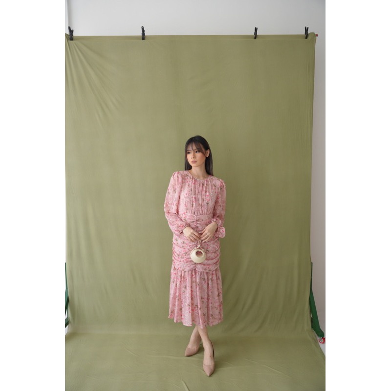 Jual Thevi SELENA DRESS | Shopee Indonesia