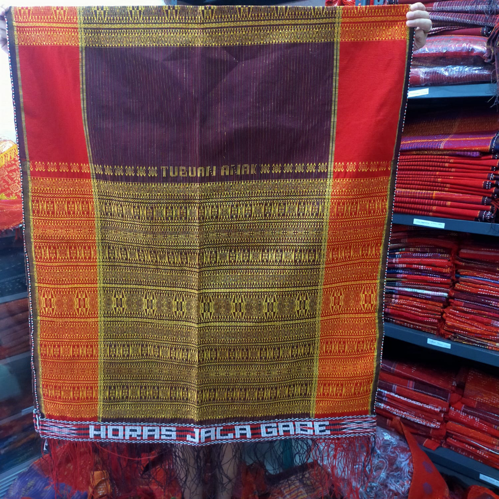 Jual Ulos hela Ragihotang - ulos Ragi Hotang tulang - tittinmarakkup ...