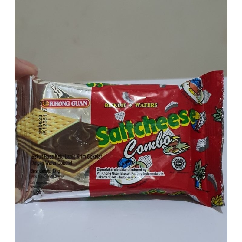 Jual Saltcheese Combo Biskuit Khong Guan 1 Pack isi 10 bungkus | Shopee ...